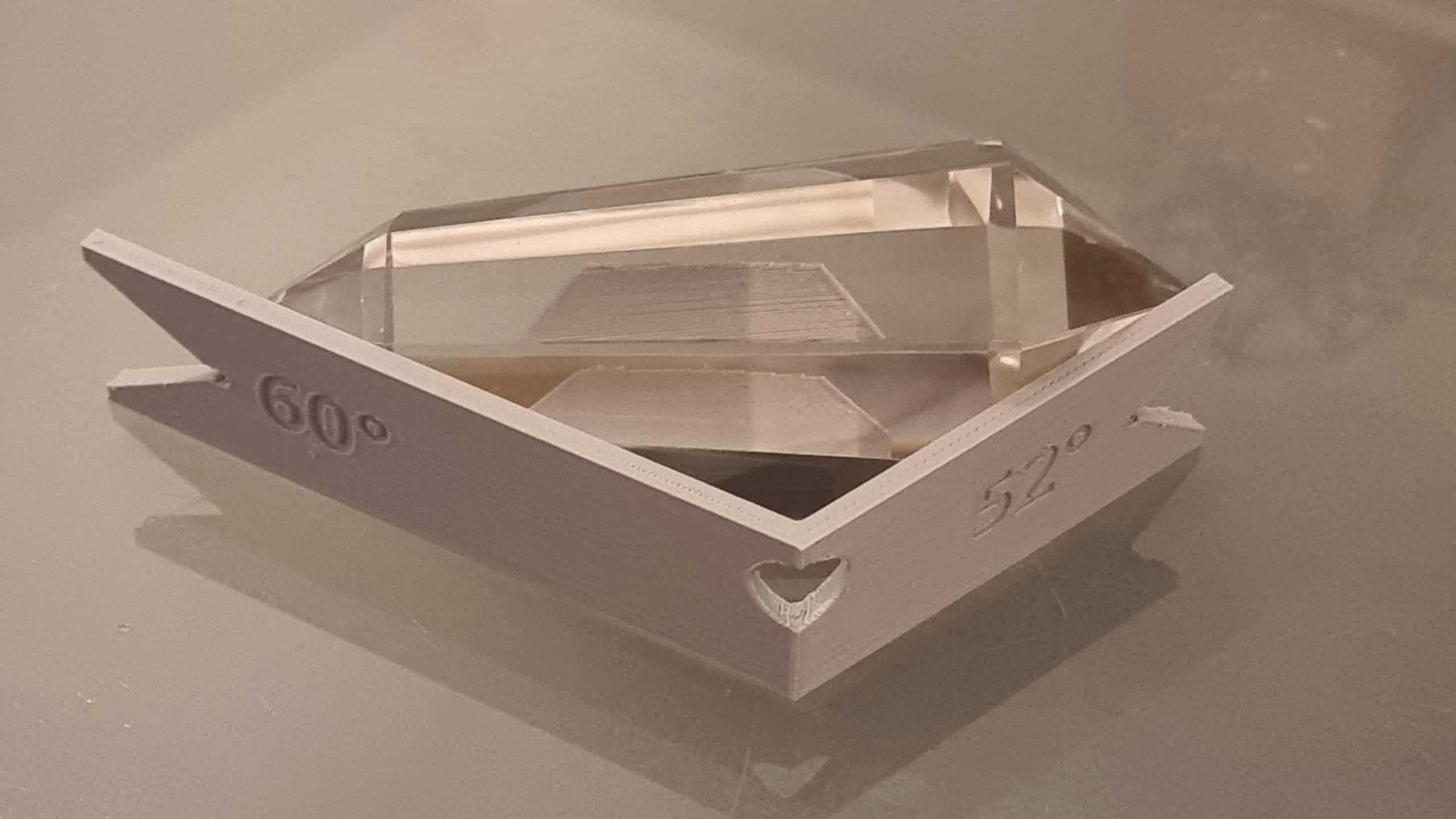 Crystal vortex finder tool - Héliquantix